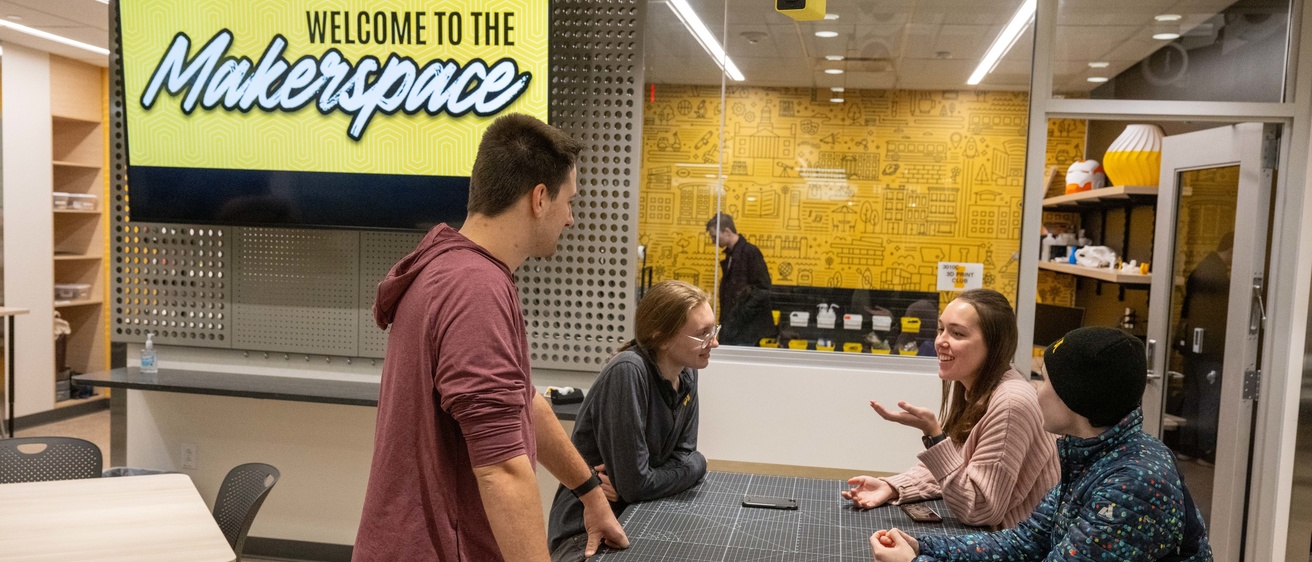 Iowa engineering students have new ‘home away from home’ in Burge Hall Makerspace | College of ...